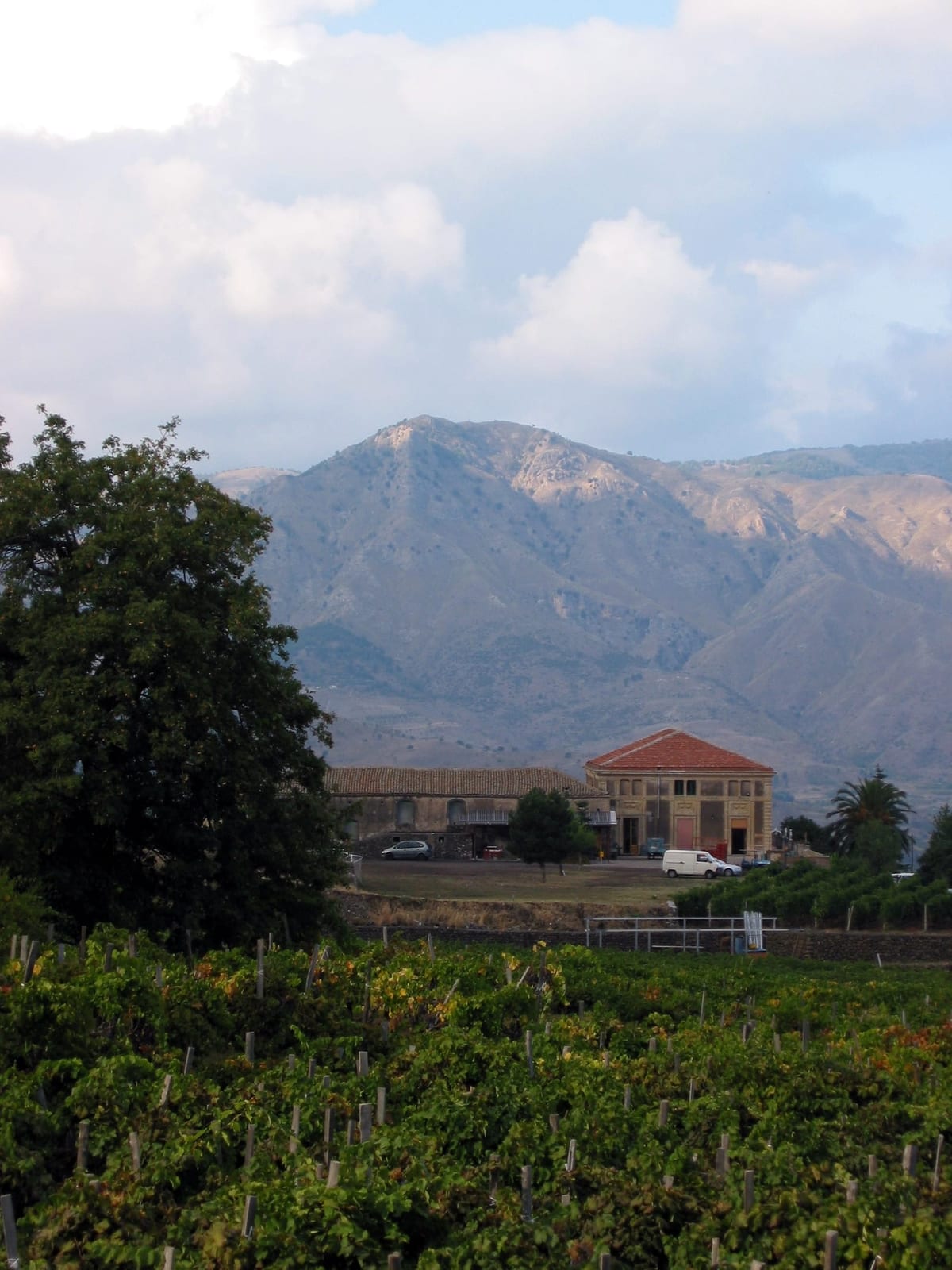 Alcantara Valley, Sicily: map, gorge access, hikes and villages